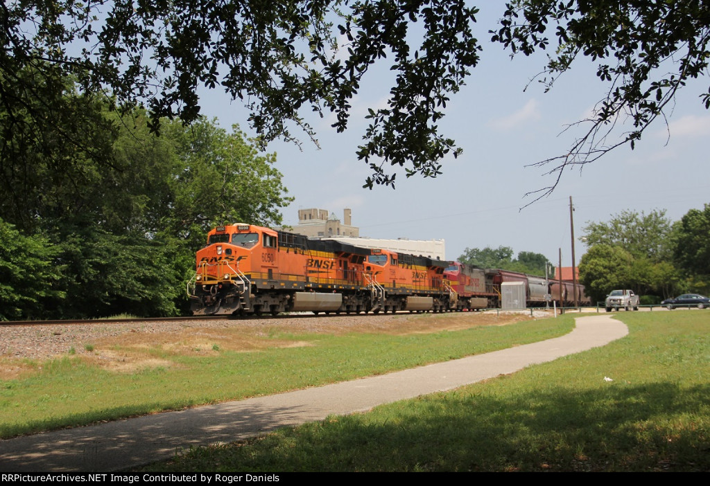 BNSF 6050